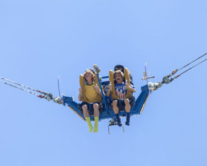 What You Need To Know About The Slingshot Ride - Shelley's Blog